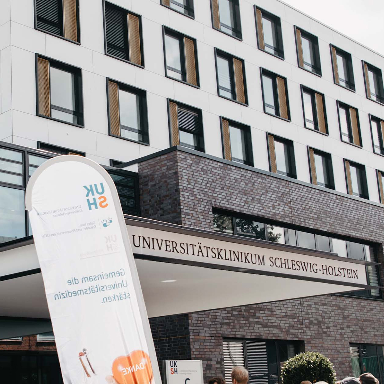 Uksh Kiel | Brainchildz